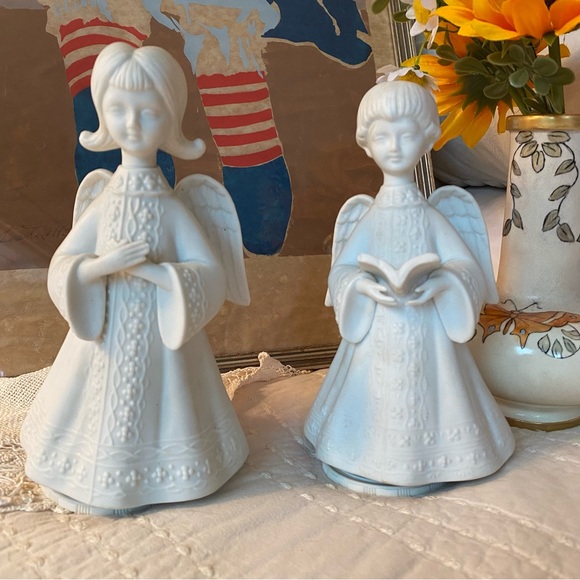 aes japan | Holiday | Vintage Aes Japan Porcelain Musical Choir Angels ...